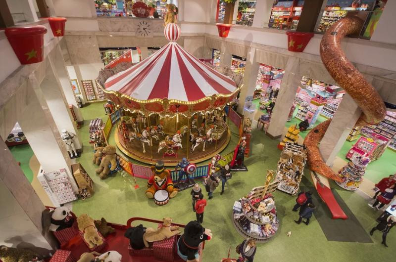 Hamleys se loučí s Českem: Z hračkářství vznikne zábavní centrum ...
